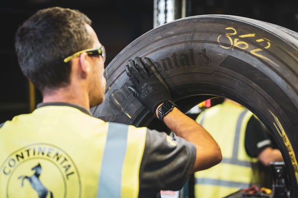 Bringing tyres back to life | Continental Tyres